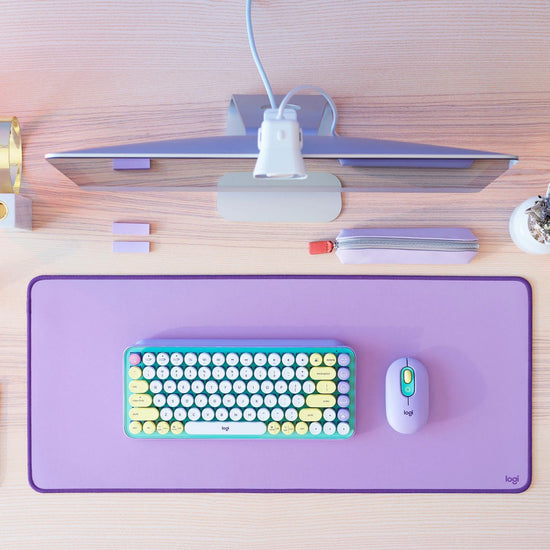 Mouse Pad Antideslizante Logitech Desk Mat Studio 70 x 30cm – Cover Company